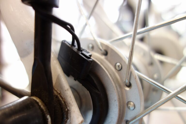 【自転車オートライト・ハブダイナモ】J1/J2/E2端子とは？